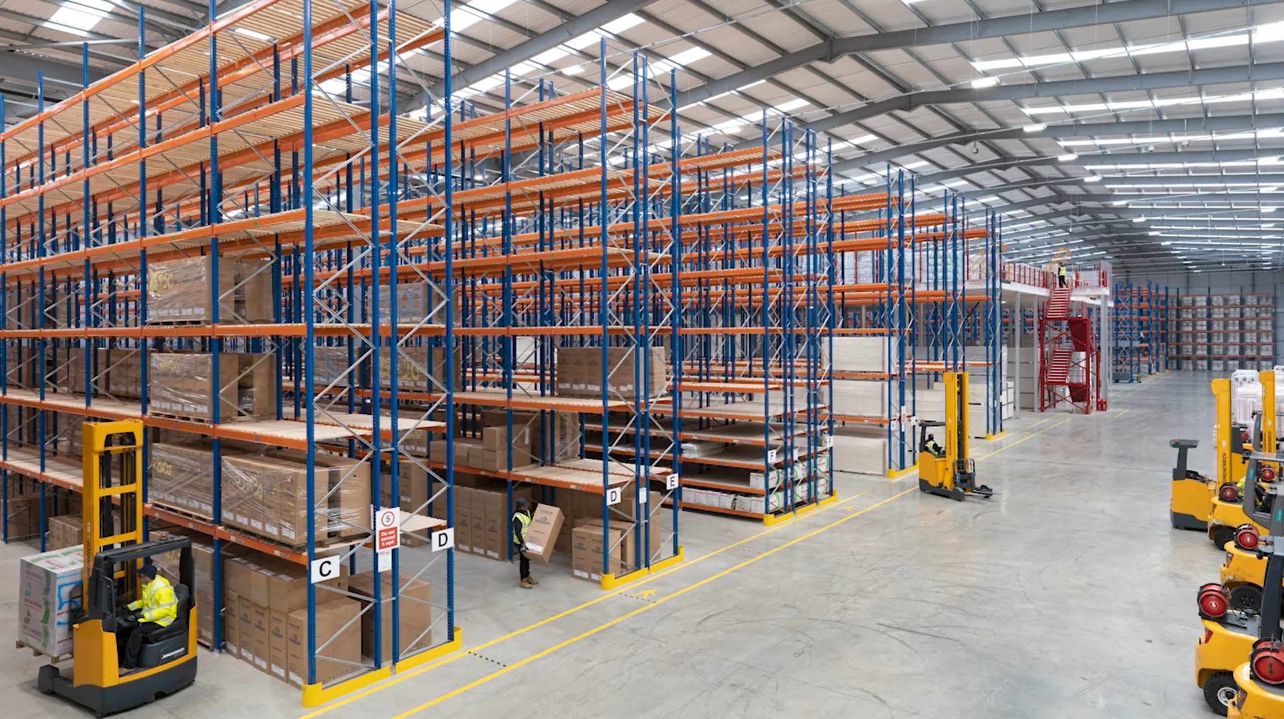 Valor acquires warehouse as they continue UK growth strategy